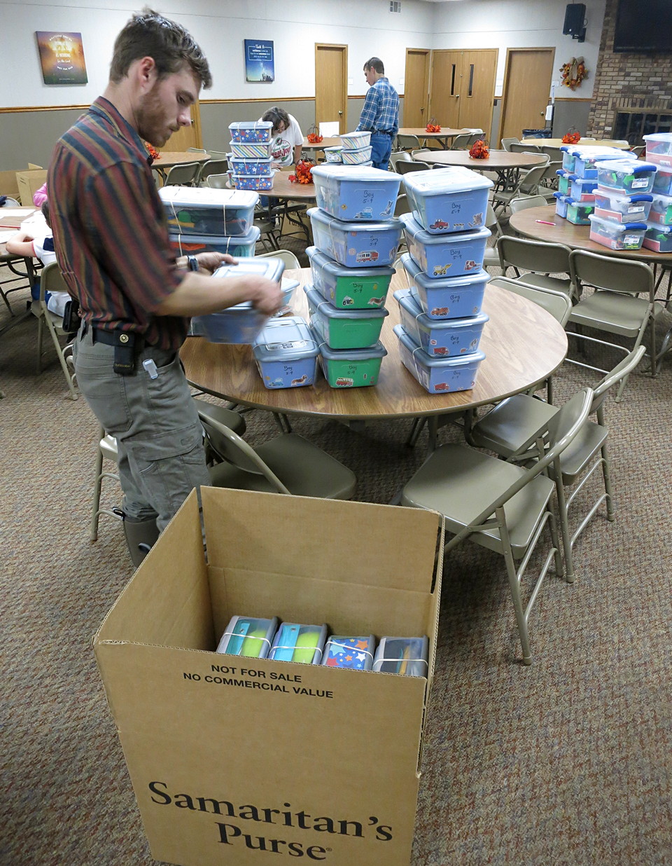 150 Boxes Delivered! – Lifeline Gifts